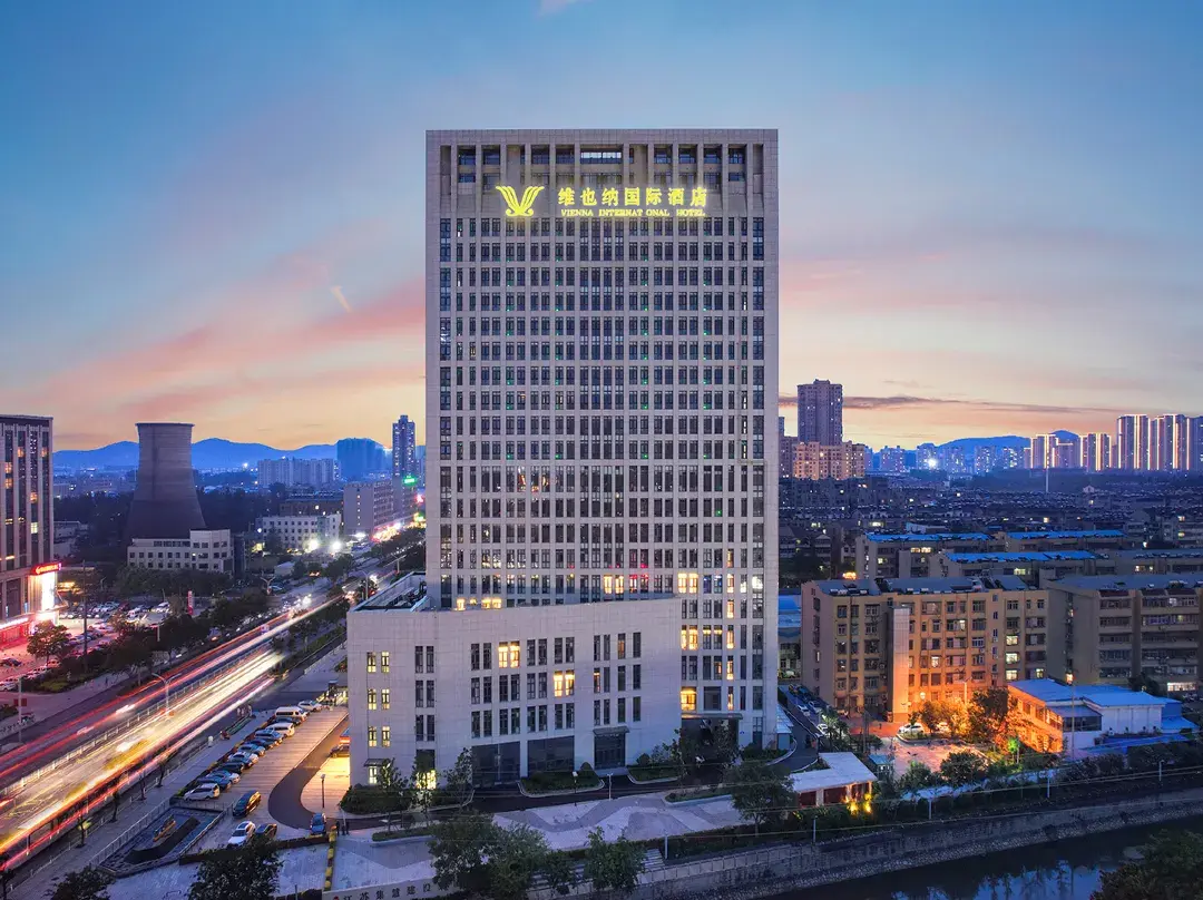 Vienna International Hotel Version Xuzhou Tongshan Wanda Plaza Yuquan River Subway Station - Xuzhou