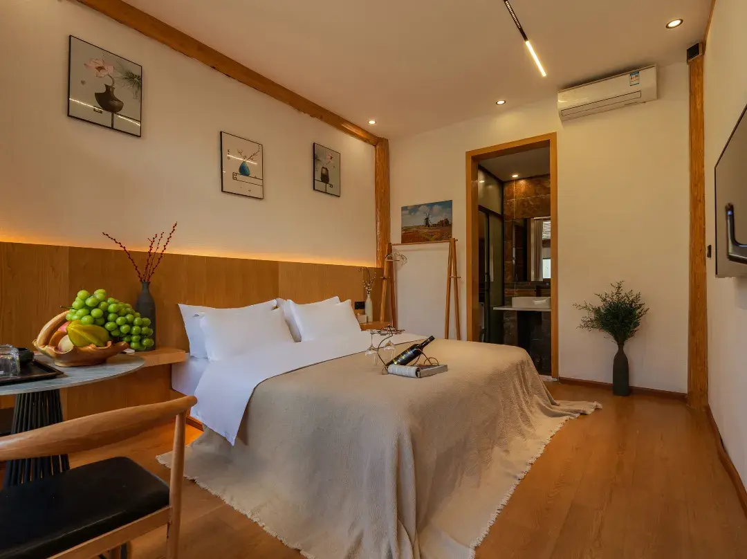 Yueting Light Luxury Inn - Lijiang