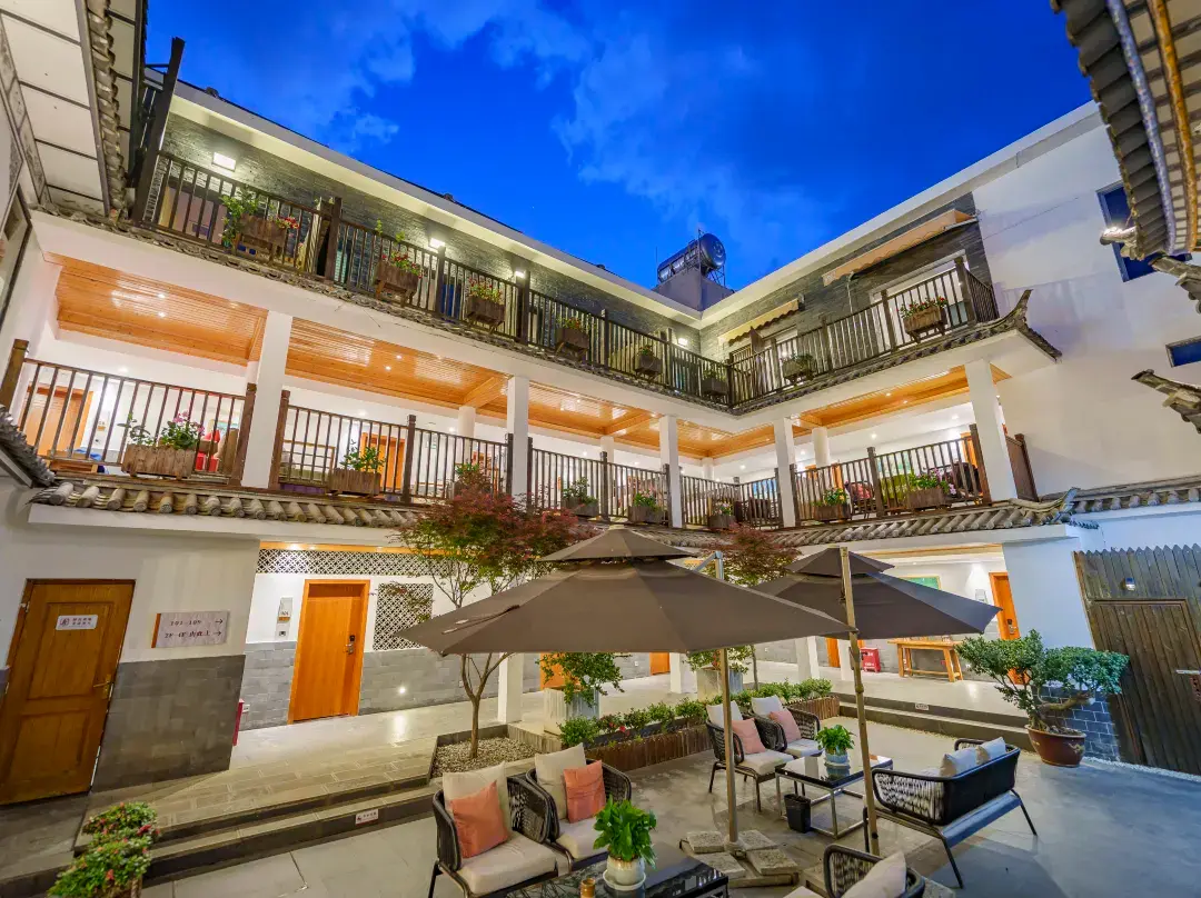 Nanguo Yuyuan Hotel - Dali