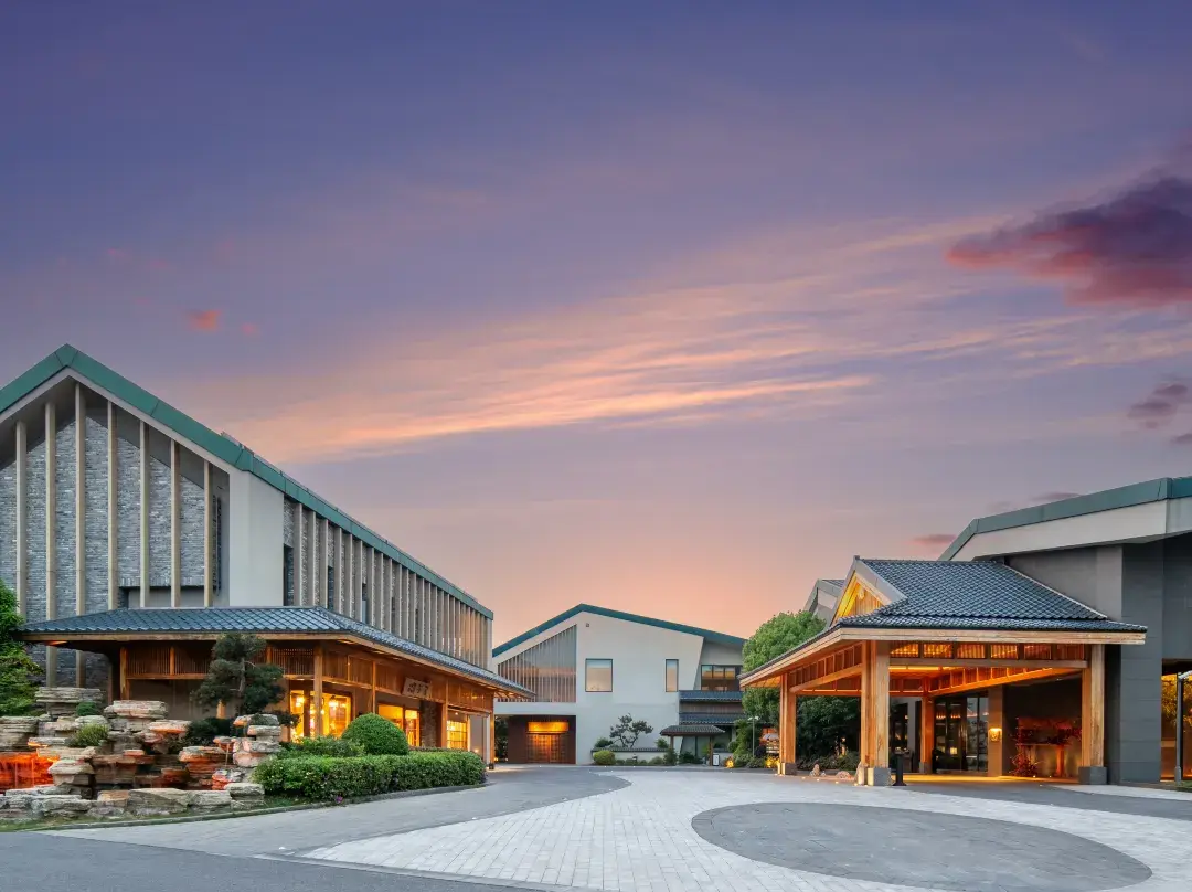 Hyakumangoku Onsen Hotel - Shanghai