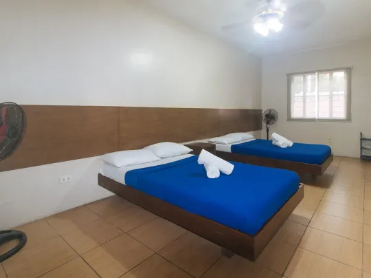 Metro Deluxe Residences Near World Trade Center - Manille