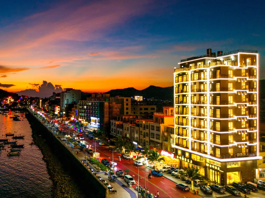 Jinfeng Seaview Hotel - Yangjiang