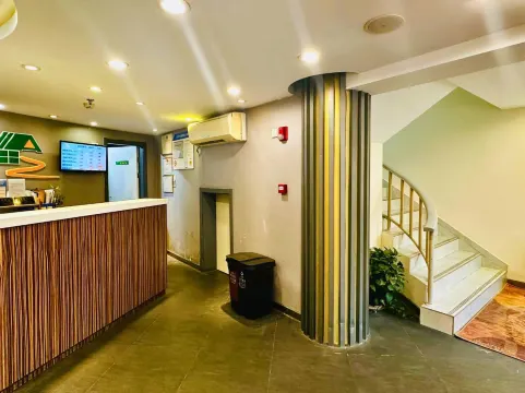 Shanghai Zhong'an Hotel ) - Šanghaj