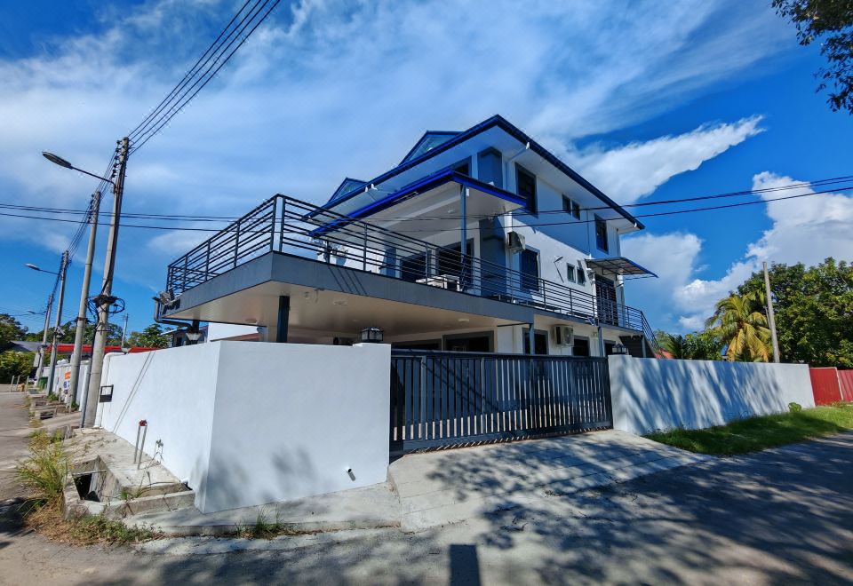 Riverside Lot No.1 Homestay at Kota Kinabalu,Putatan - Updated Prices ...