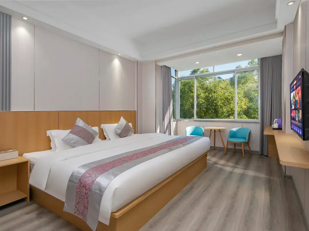 Yun Bo Light Luxury Hotel - Ningde