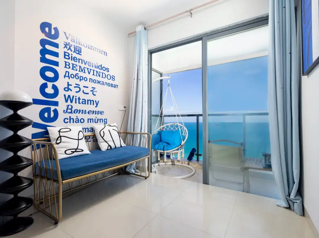 Sanya Fish Tour The Seaview Tavern Hotel - Sanya