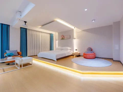 Yuexi Hotel - Qujing