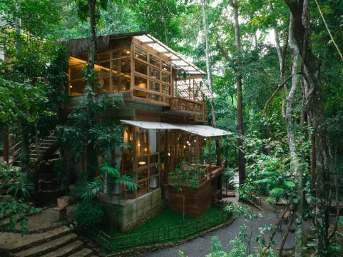 Woo Ma Ca Moo - Doi Saket District