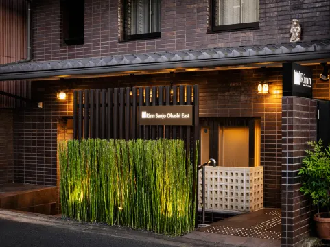 Rinn Sanjo Ohashi East - Gion