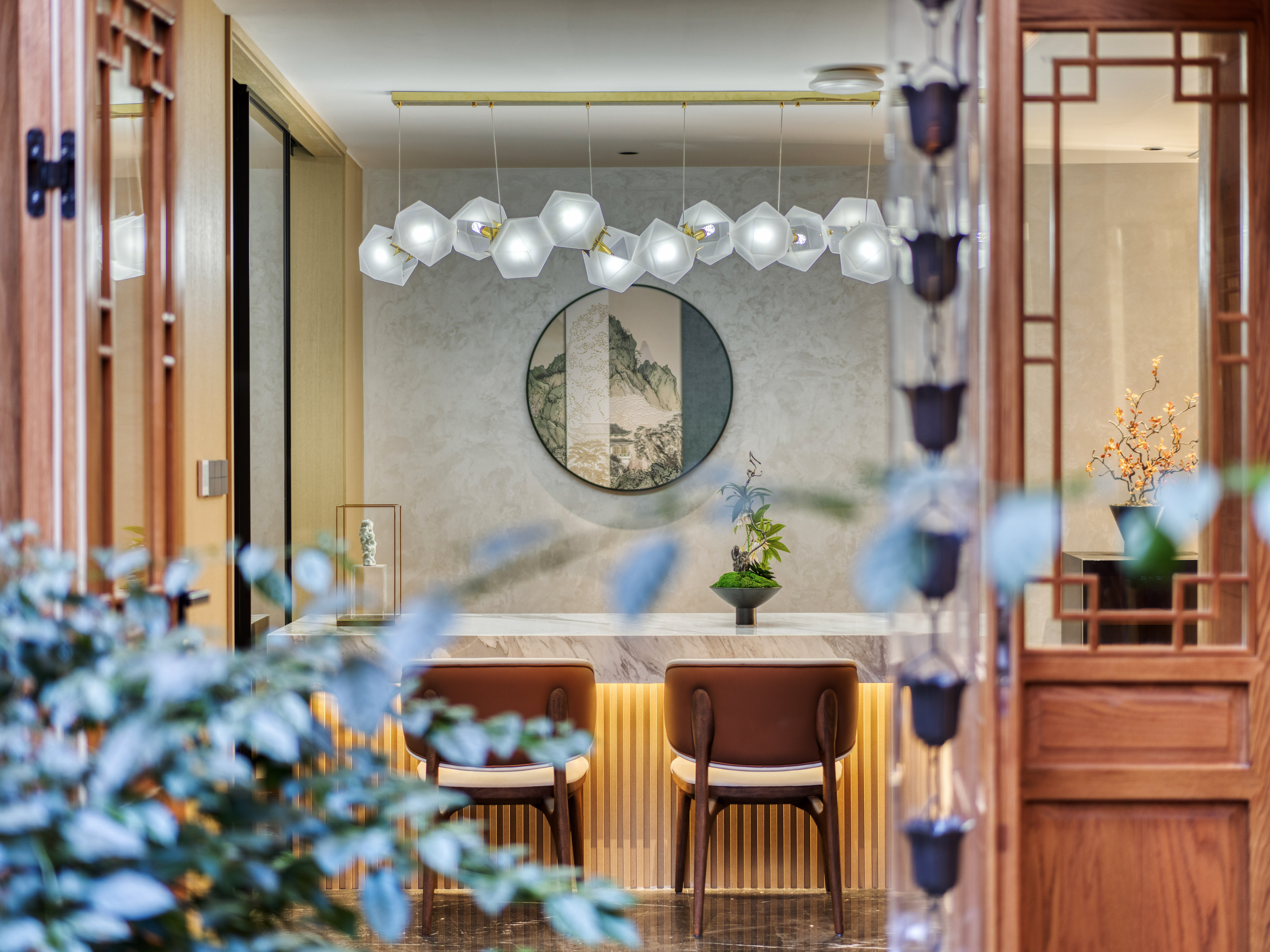 Leye｜The Mountain-View Luxury Terrace Hotel (at the Big Waterwheel)with ...