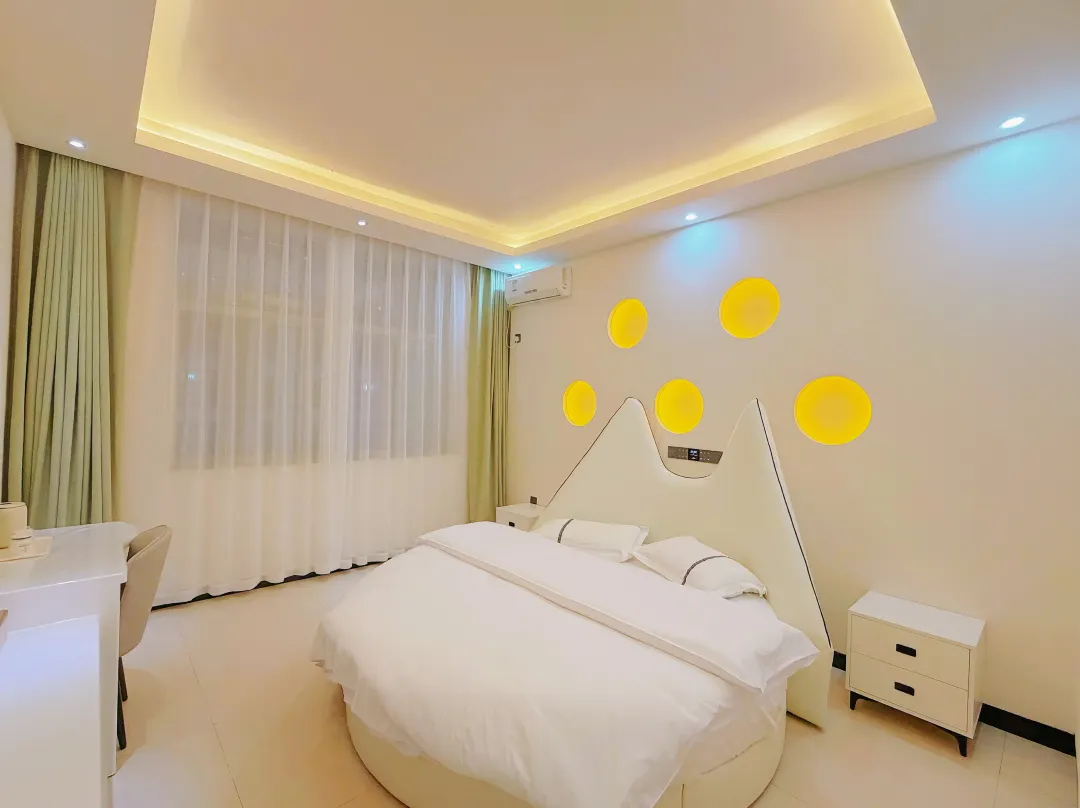 Jinxuange Zhixuan Hotel - Qujing