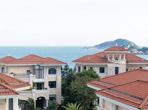 Beautiful Industry, Facing The Sea - Kaohsiung City