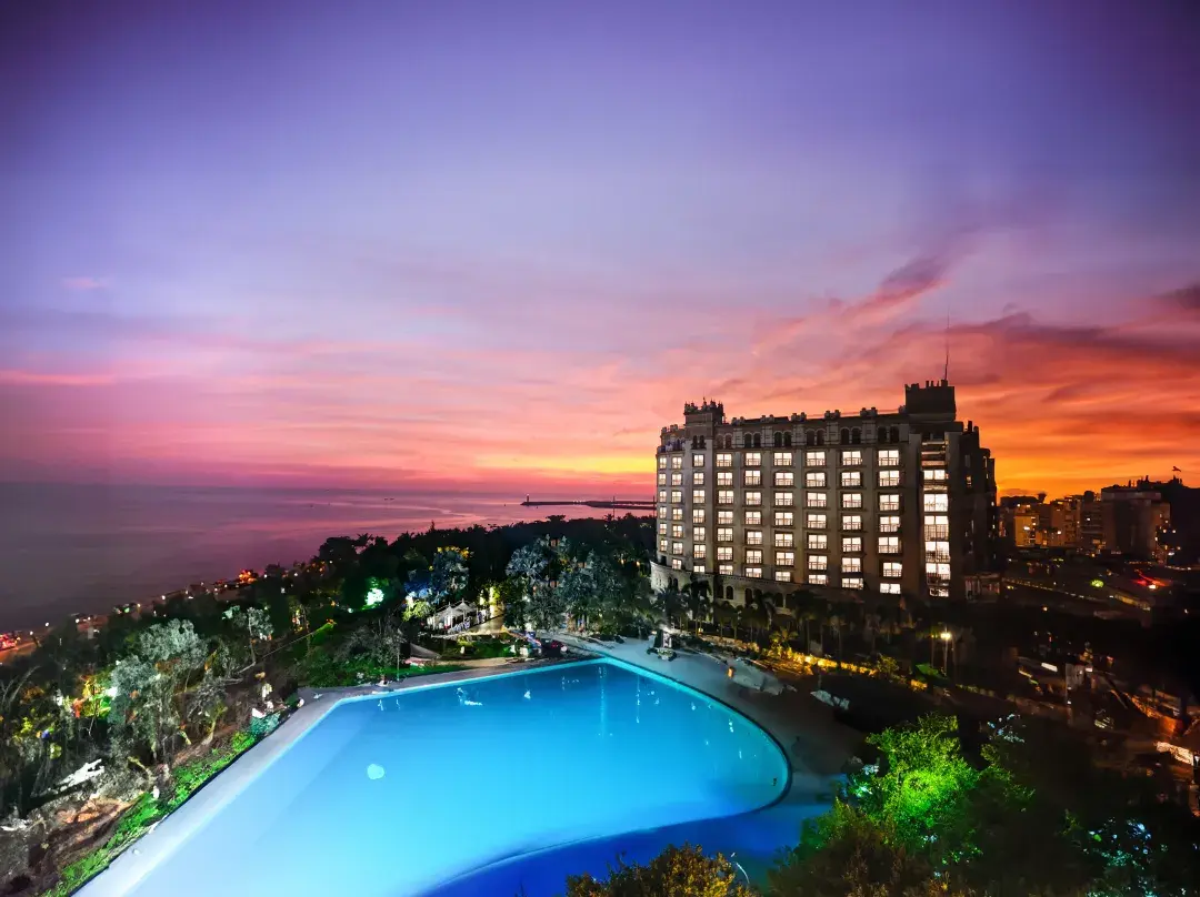 Sanya Yifan Yunshu Holiday Hotel - 三亞市