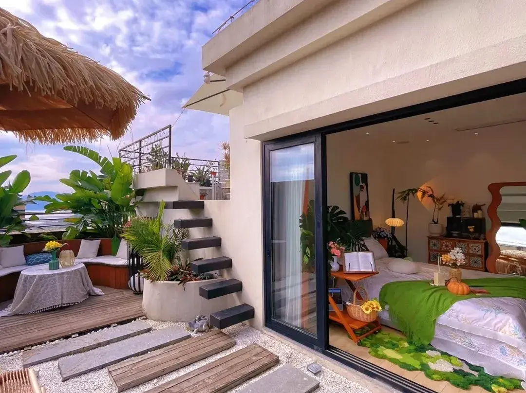 Aurora Hotel In Yixinghai·erpan Mountain And Sea Resort - Dali