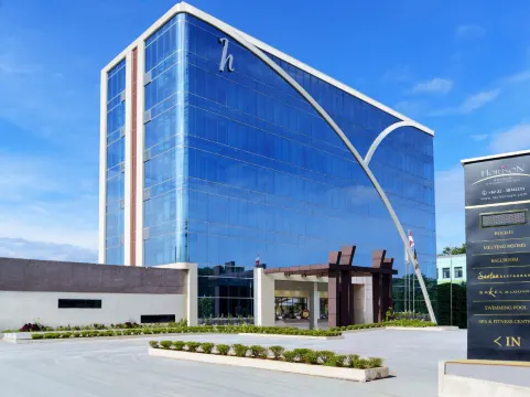 Horison Ultima Sayaga Cibinong - 보고르