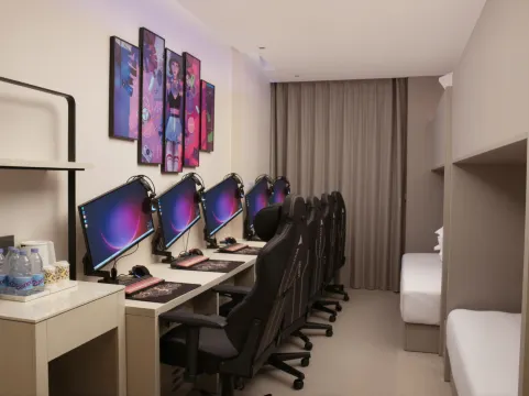 Galaxy E-sports Hotel) - Zhangjiakou