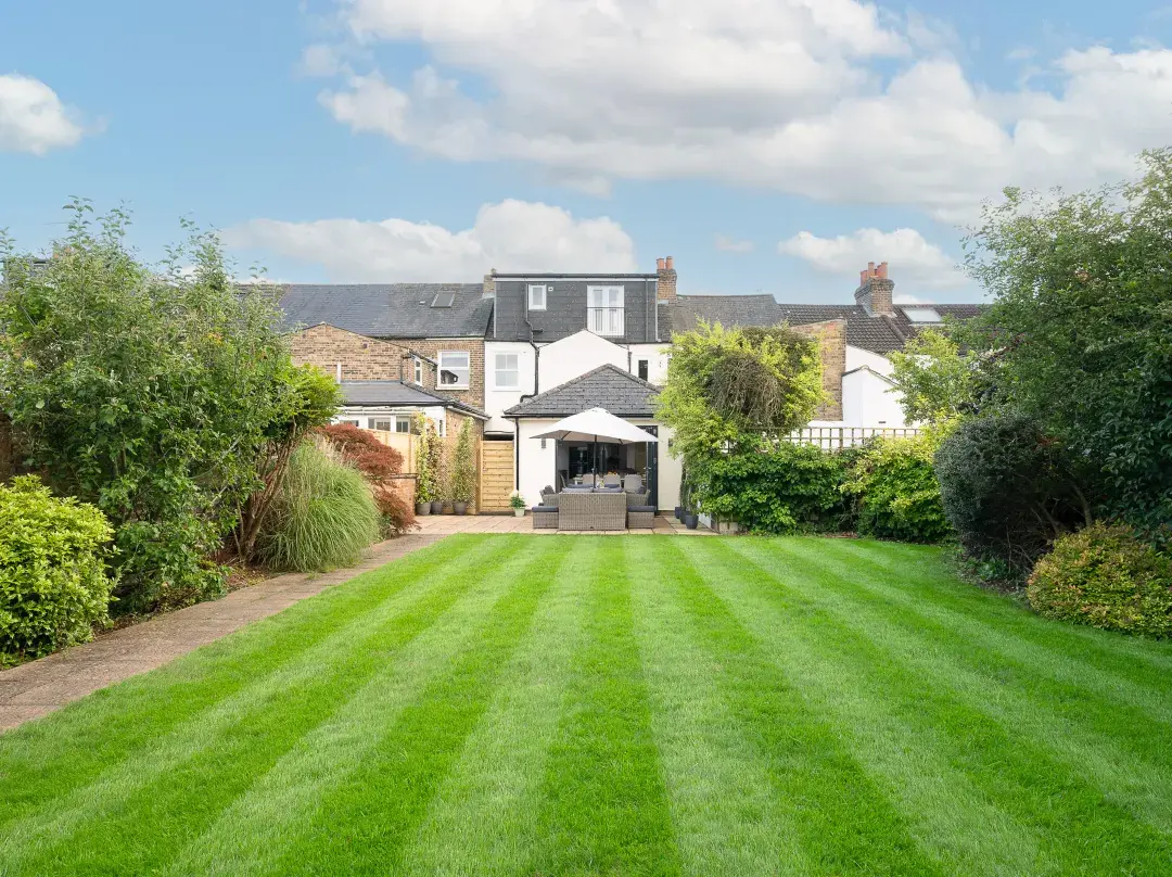 Luxury Family Home In Central Windsor With Large Garden, Games Room & Parking - Windsor, UK