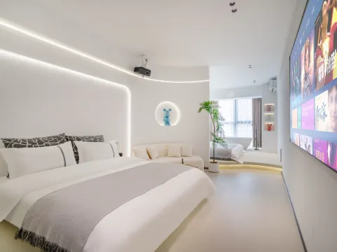 Stream Bank Cottage Select Smart Hotel - Dalian