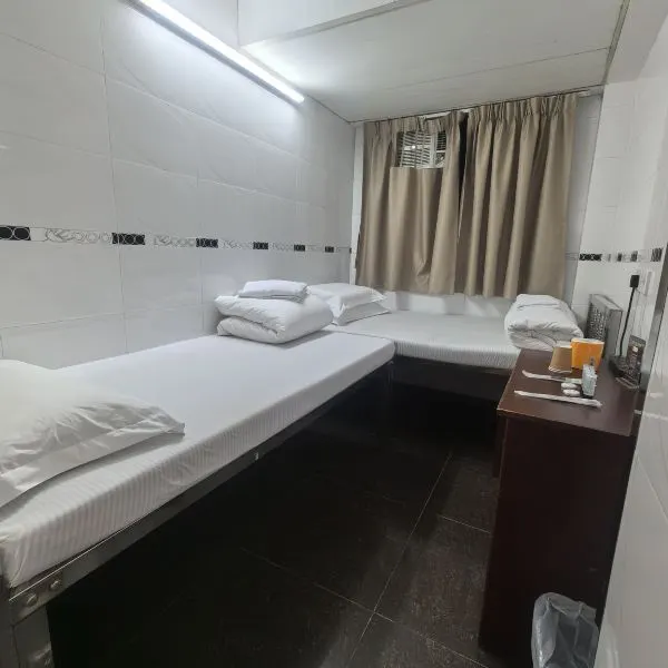 New First Guest House - North Point