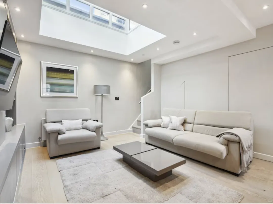 Buckingham Palace Residences By Aeria Apartments - Central London