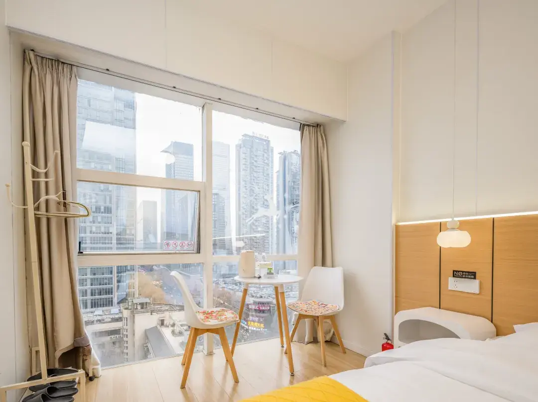 Youjian Homestay (Chunxi Road Taikoo Li - Chengdu