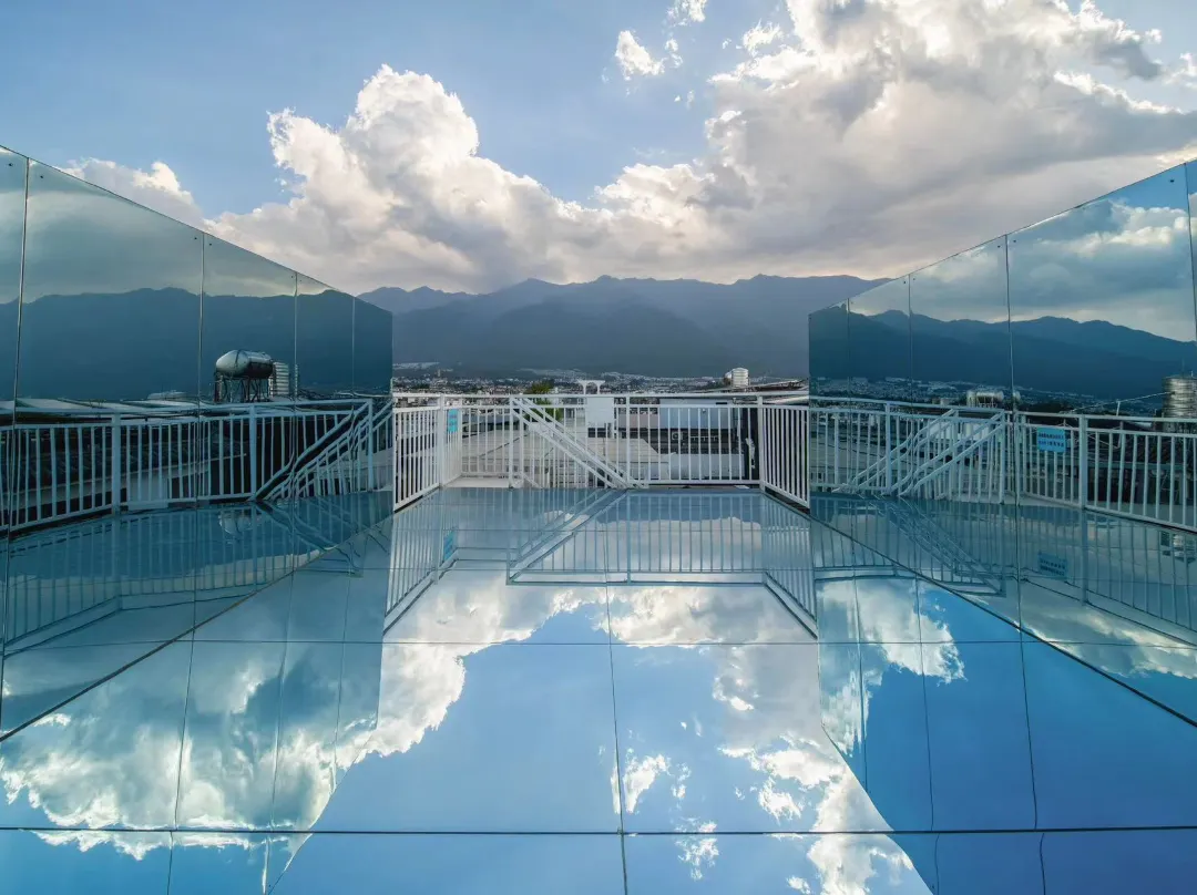 Shuimu Yunxiao Qingyou Bieyuan - Dali