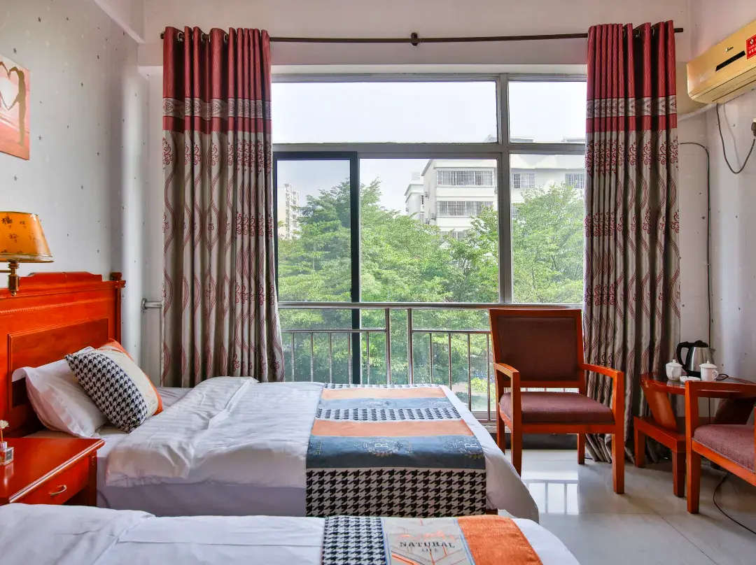 Gangfeng Express Hotel - Beihai