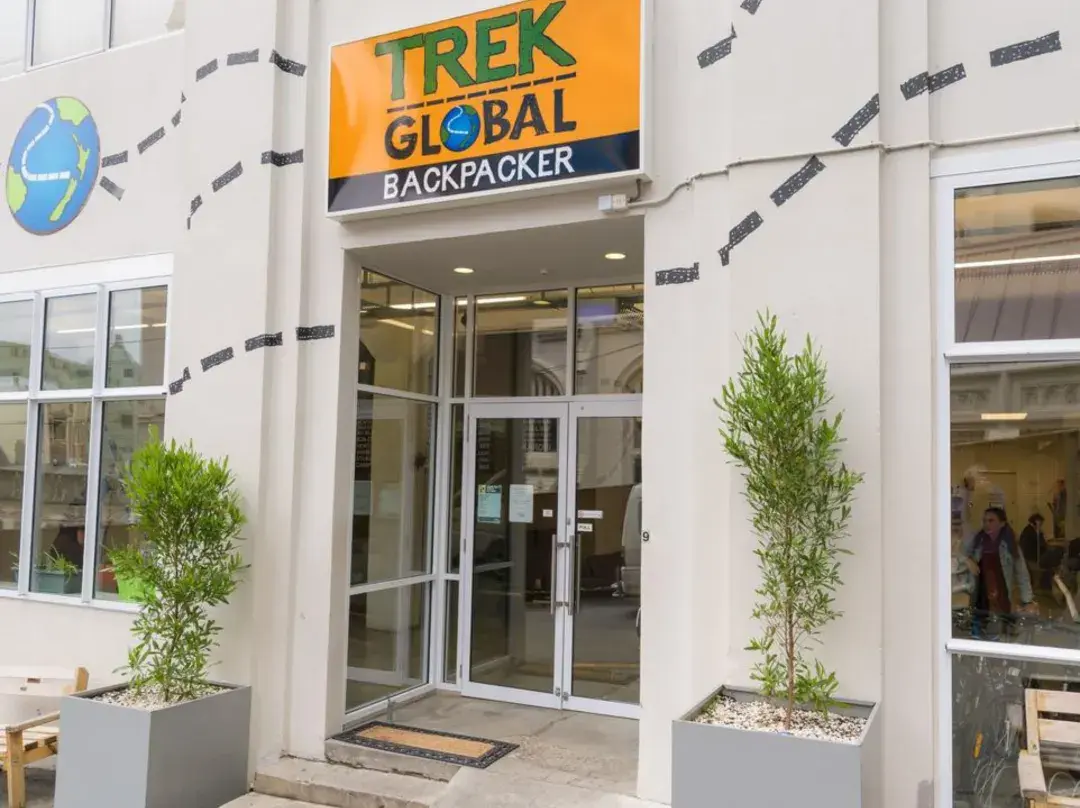 Trek Global Backpackers - Northland