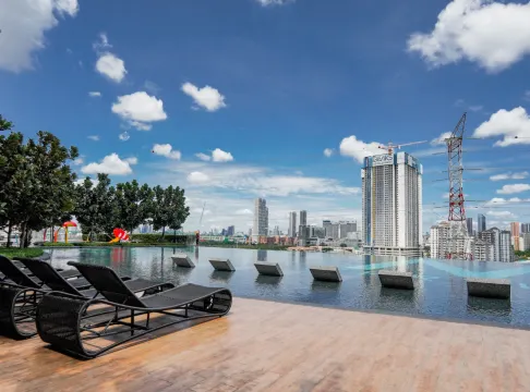 Kl Modern Family Suites • 3–4br • Walk To Mrt/mall • Infinity Pool - Kuala Lumpur