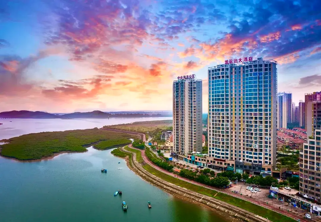 Fangchenggang Longyunda Hotel - Fangchenggang