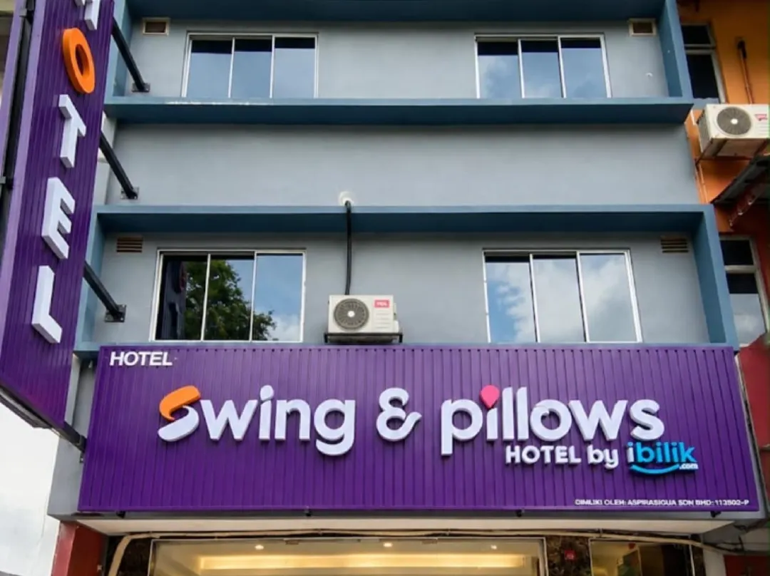 Swing & Pillows - City Top Hotel Cheras, Kuala Lumpur - 加影