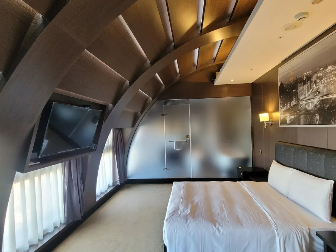 Meworld Hotel Taipei Main Station - Songshan District