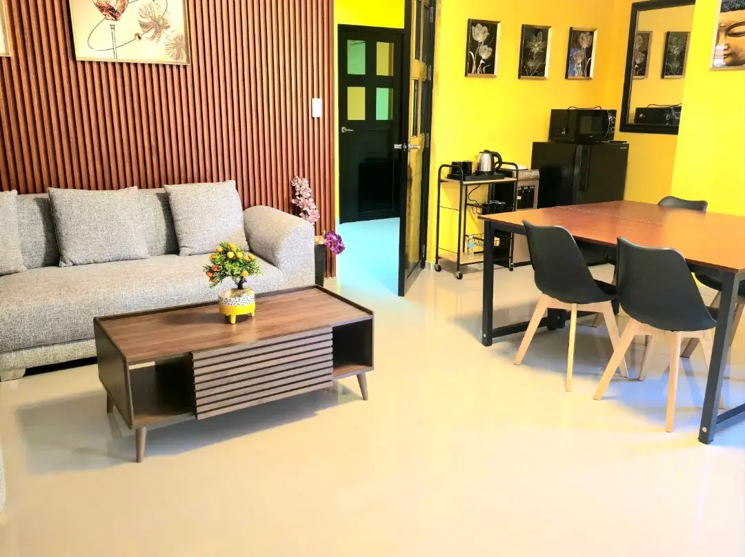 Jenessa's Exicutive Suite 90 M² Near Lanuza Surf Bay - Cantilan