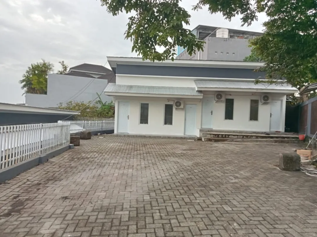 Hotel O 95063 Afifah Syariah Guest House Manado - Manado