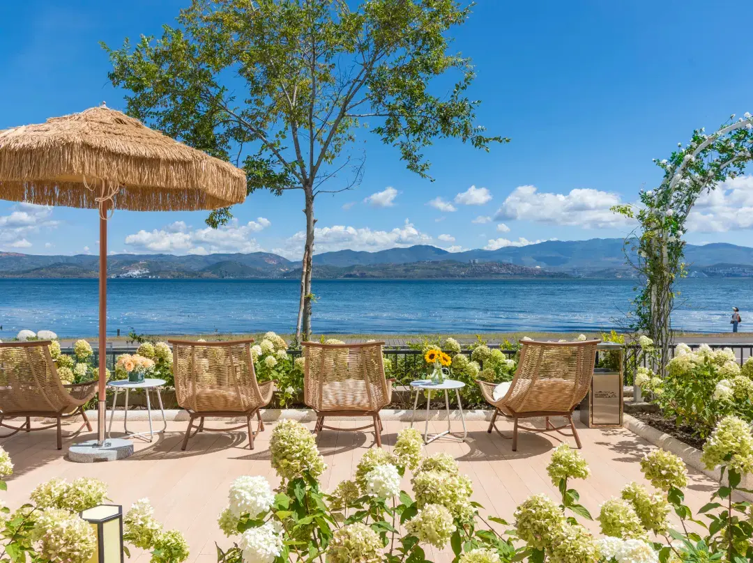 The Ancient City With Wind And Snow Of Floral Island - Dali