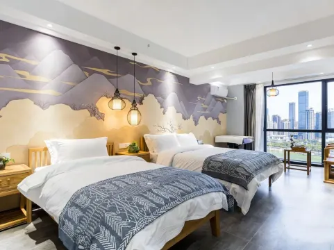 Ouranjian River-view Hotel - Chongqing