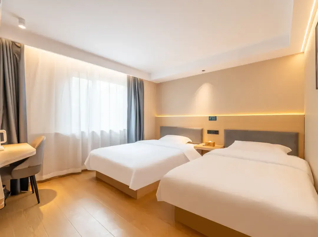 Ruiyi Light Residence Hotel - Dalian