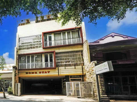 Hotel O Symphony Homestay Tlogomas - Malang