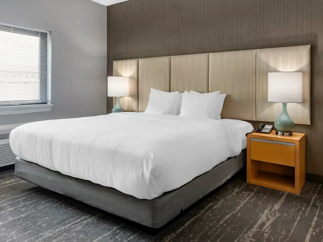 Amwell Suites- Somerset - New Brunswick, NJ