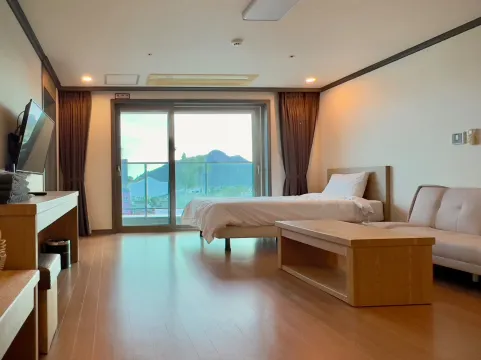 The Bluejeju - Jeju-do