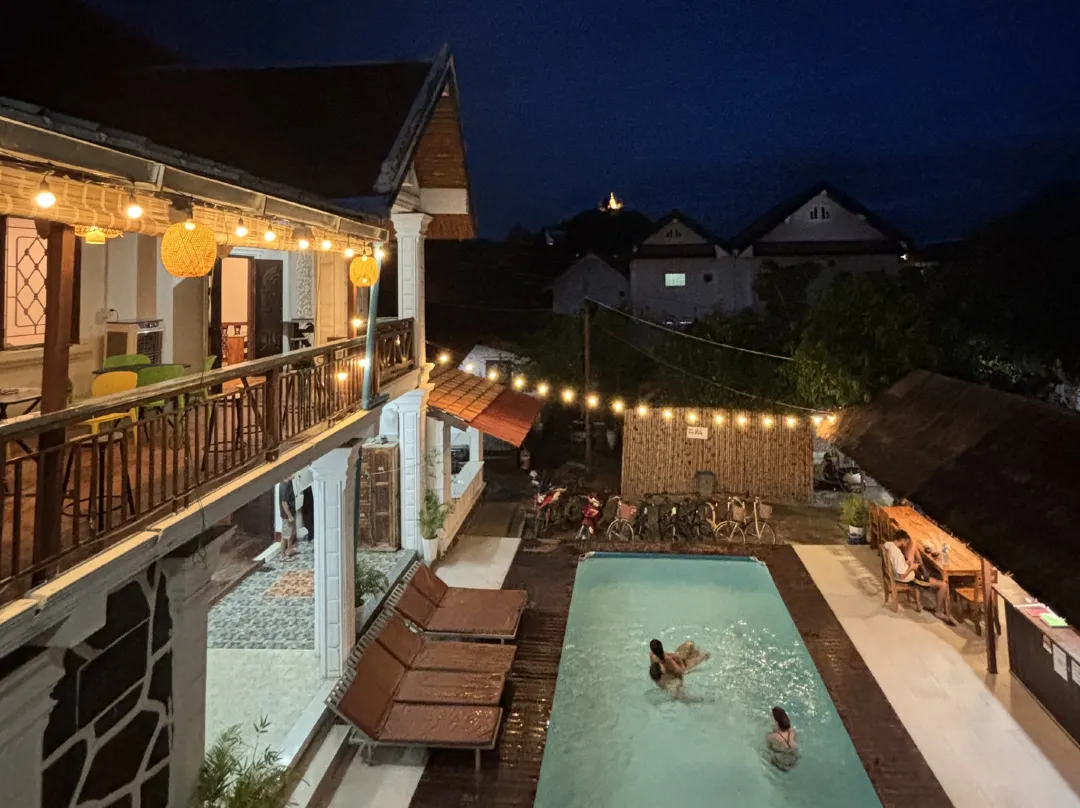 Luang Prabang Mountain View Hostel & Bar - ルアンパバーン郡
