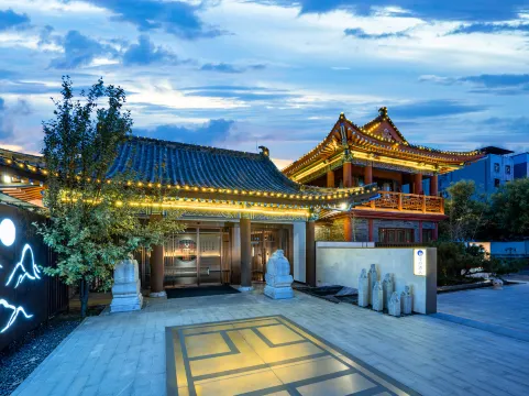 Kaifeng • Yuhefu | Mellowmansionmall Classical Garden Resort Hotel - Kaifeng