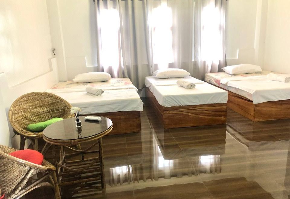 RedDoorz @ Ola Vida Casa Rental Ilocos Surを宿泊予約-サンタ・カタリナ | Trip.com