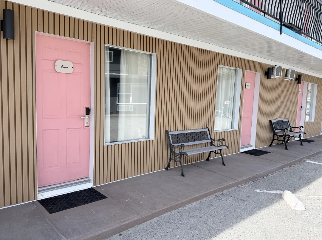 Lakeside Villa & Nordic Spa - Penticton