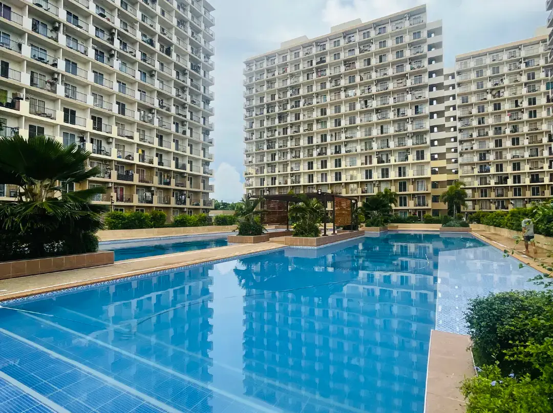 J&j Mactan Stays Ps4, Netflix, Pool & Paid Parking - Lapu-Lapu City