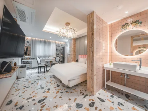 Daegu February Hotel Lions Park - Gyeongsan-si