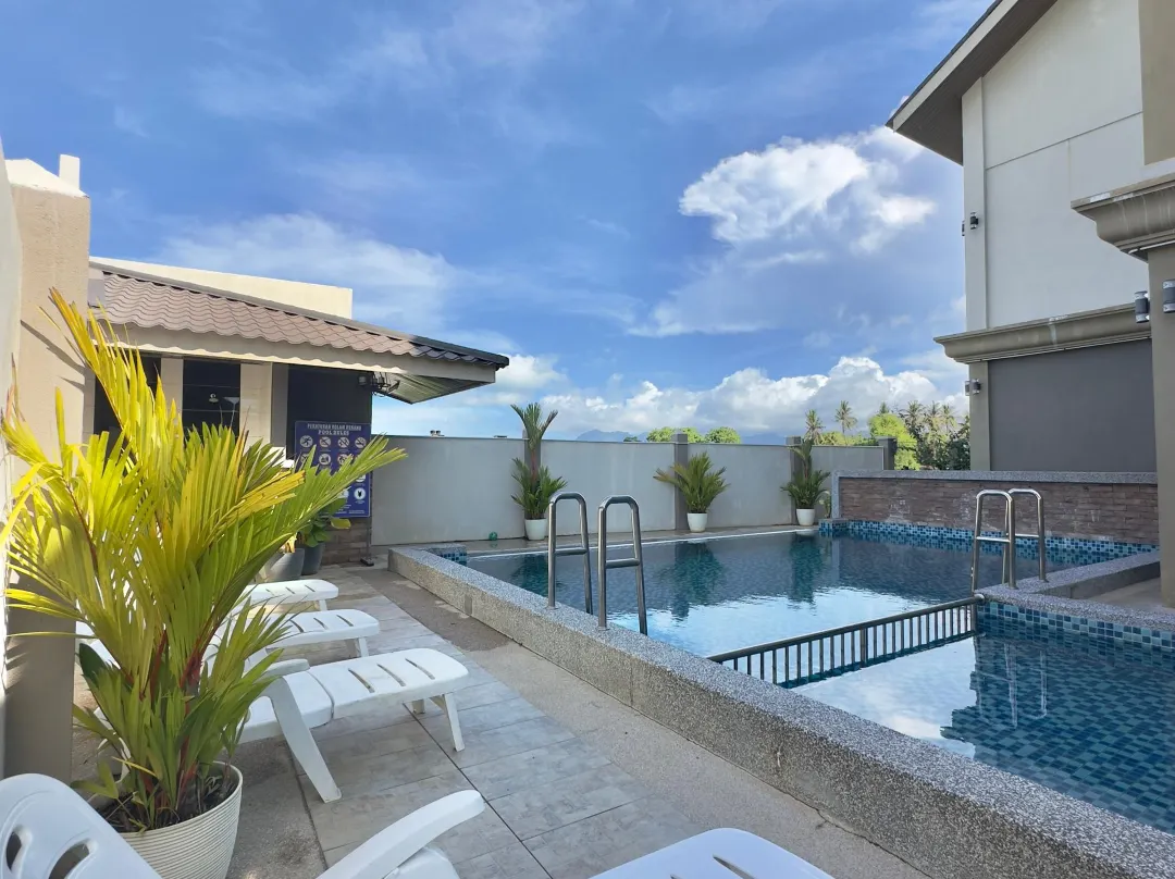 Grand Village Inn - Pantai Cenang