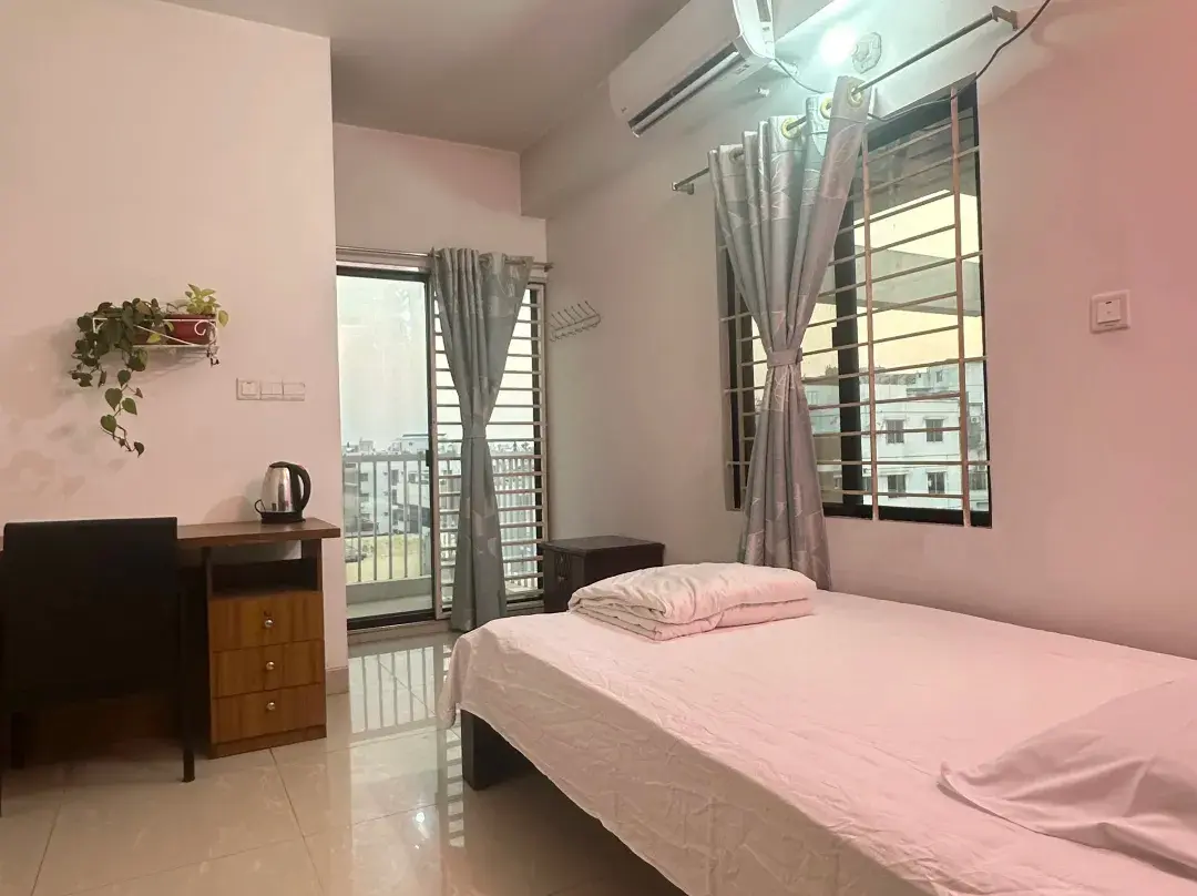 Huating Hotel And Shop - Dhaka