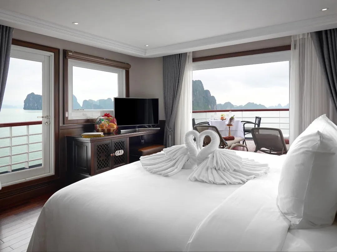 Paradise Grand Cruise - Tuần Châu