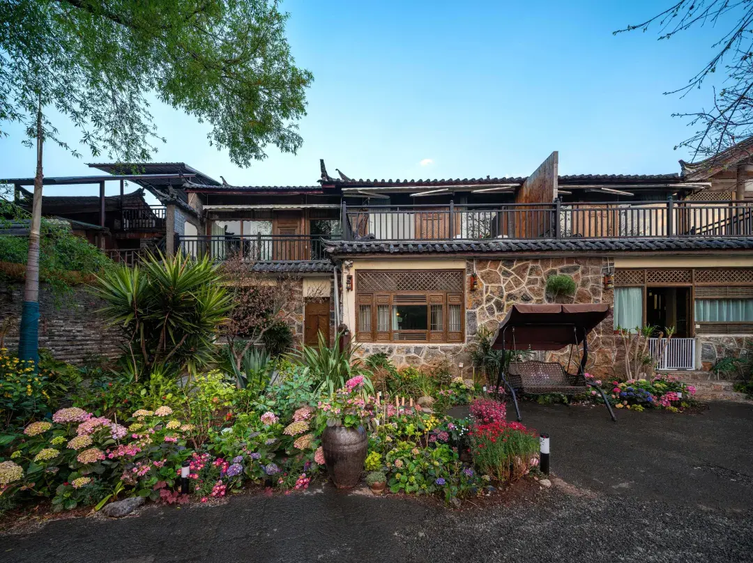 Lijiang Lanting Resort Inn - Lijiang